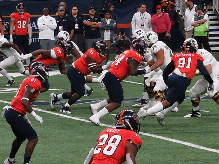 UTSA plays rare afternoon game – 210 GAMEDAY
