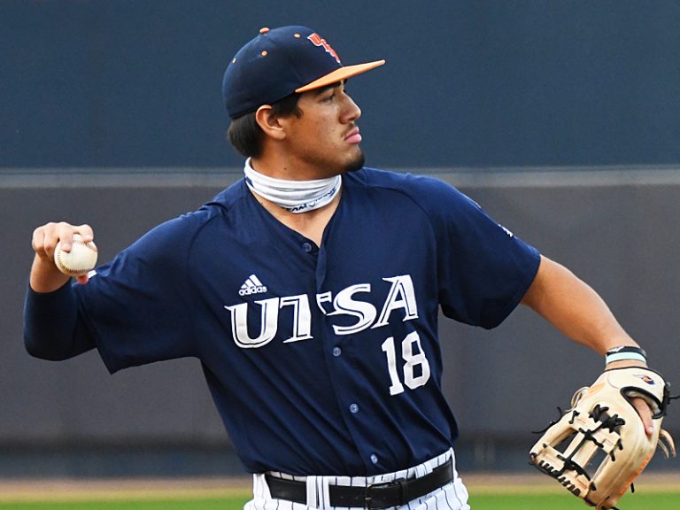 UTSA-baseball-Austin-Ochoa-20210310-8885 – 210 GAMEDAY